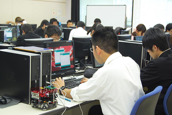 Electrical and Electronic Engineering – 福井高専